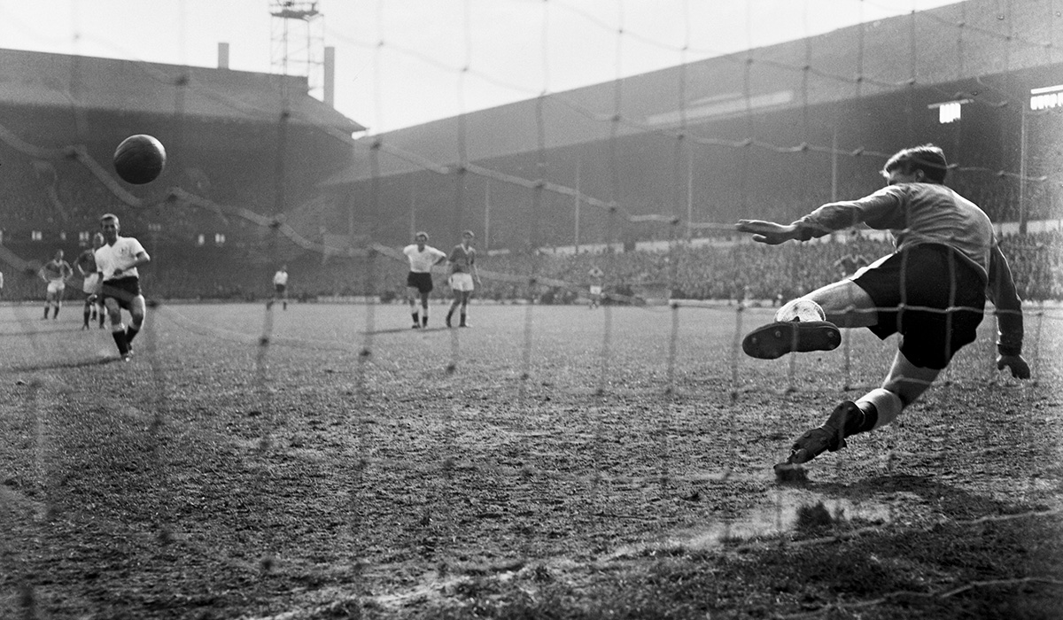 Spurs Unseen | Cliff Jones