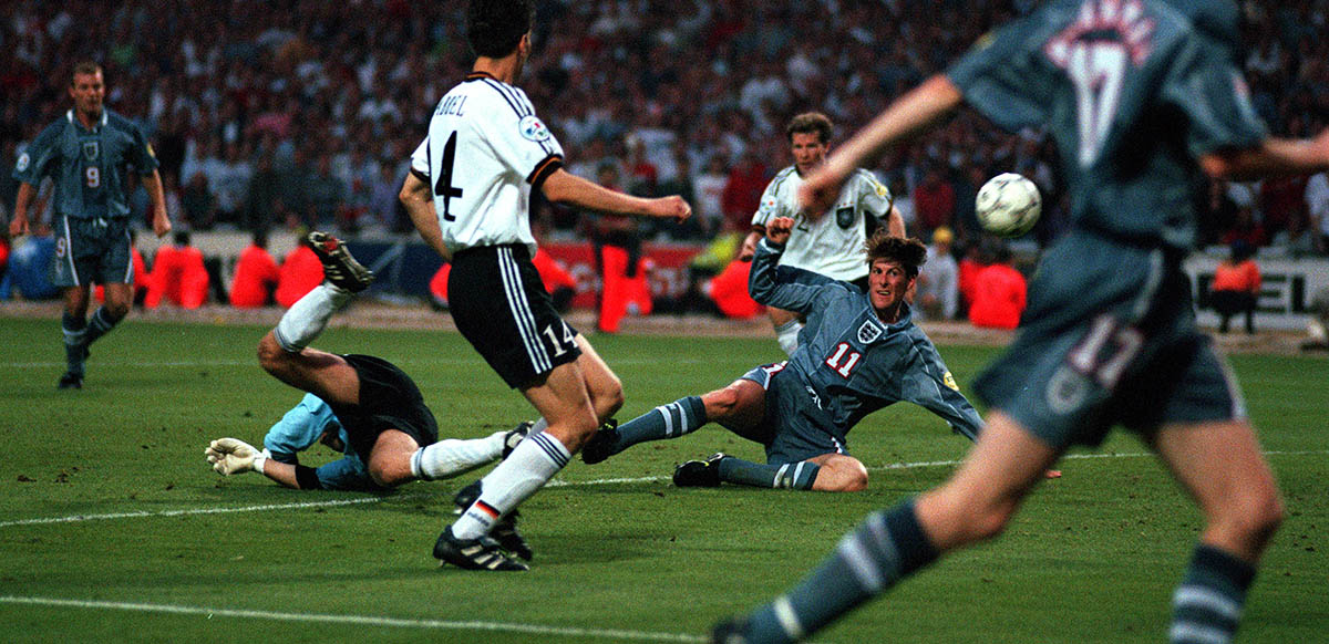 Semi-final stories - Darren Anderton