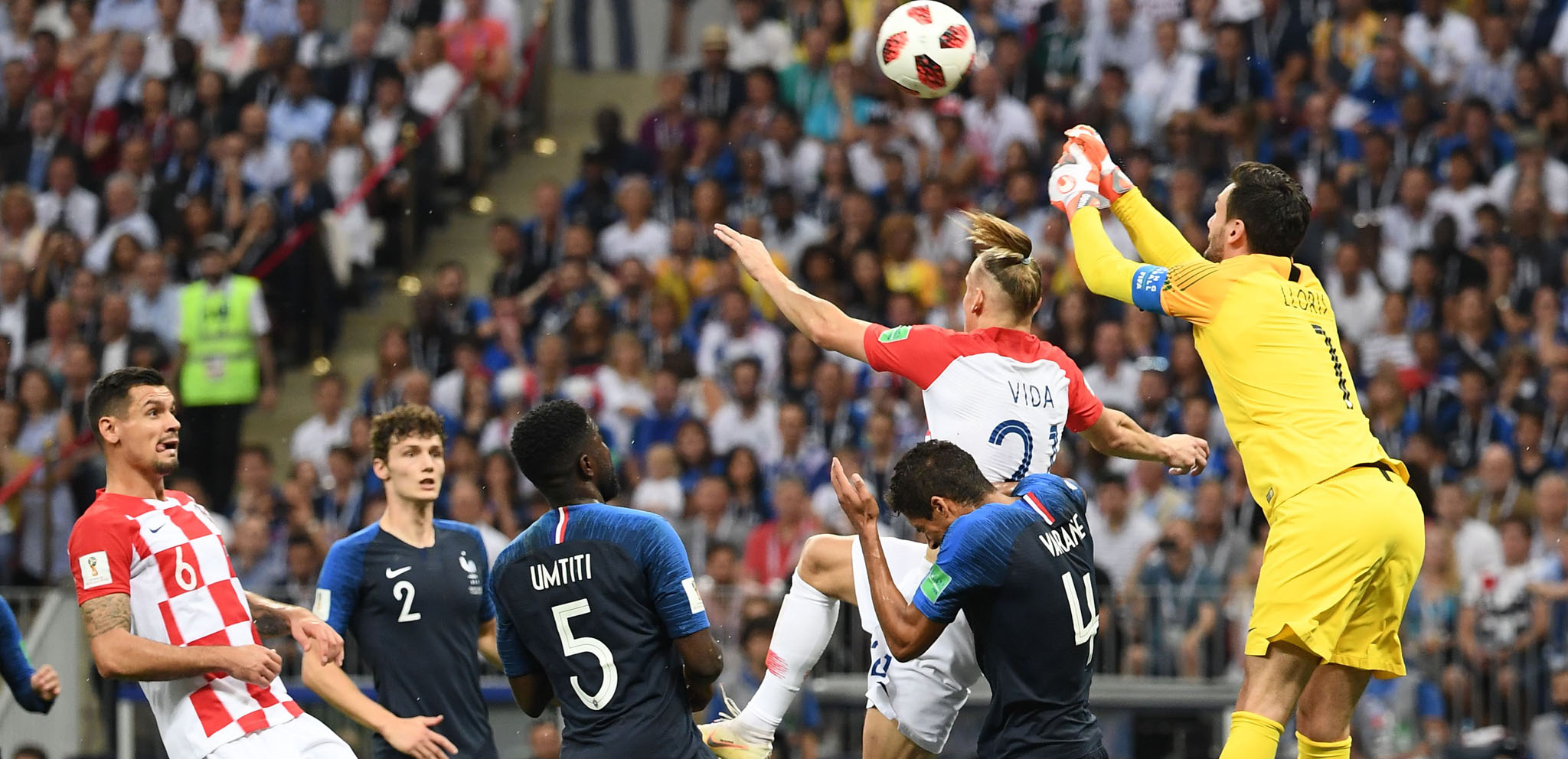 Hugo lifts the World Cup