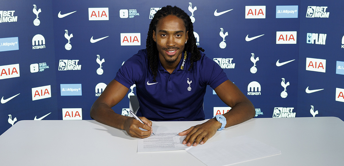 Spence signs new deal