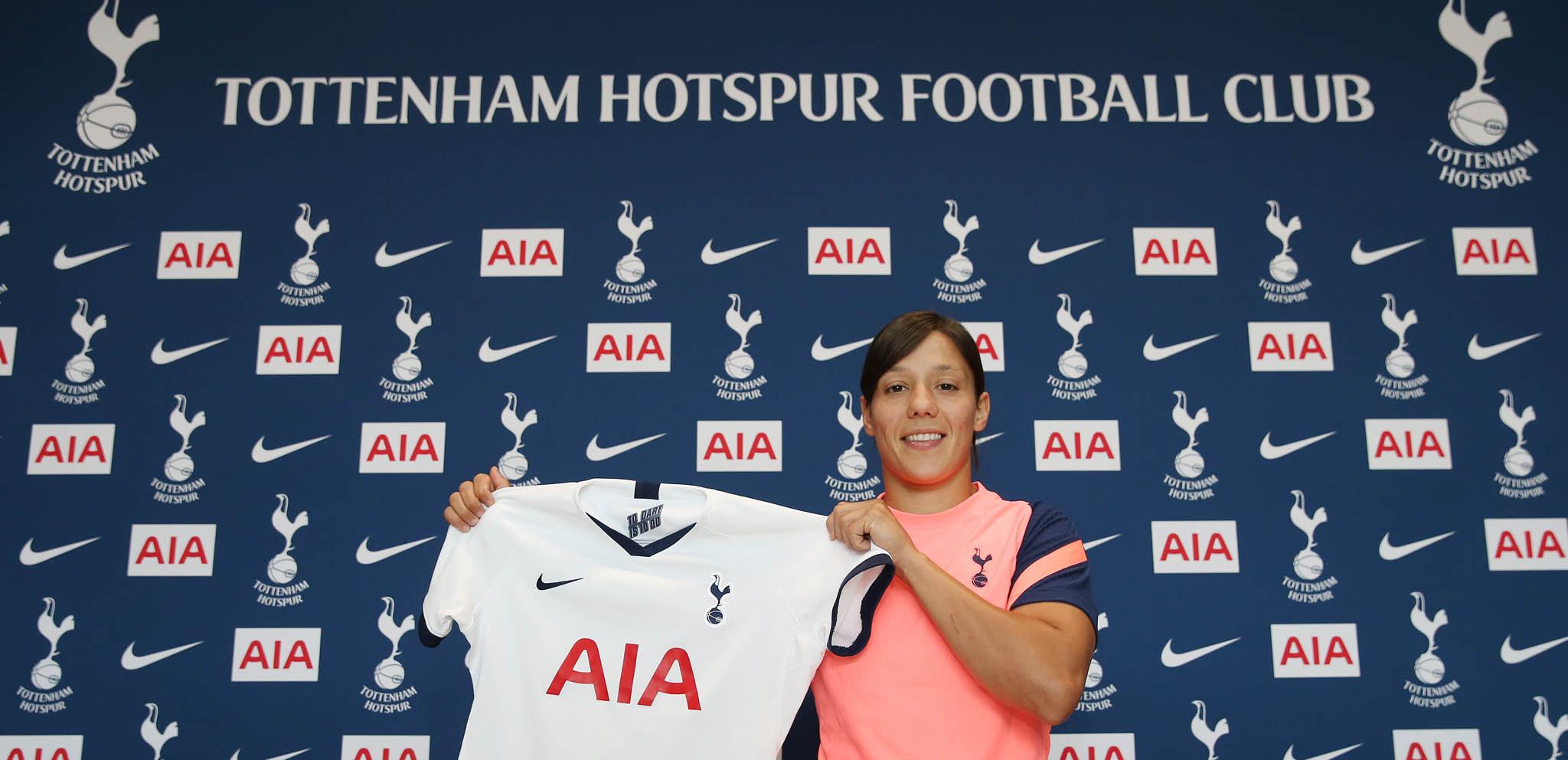 Rachel Williams signs for Spurs Women