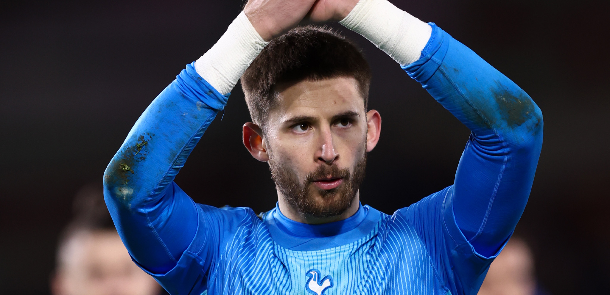 Spurs century up for Vicario